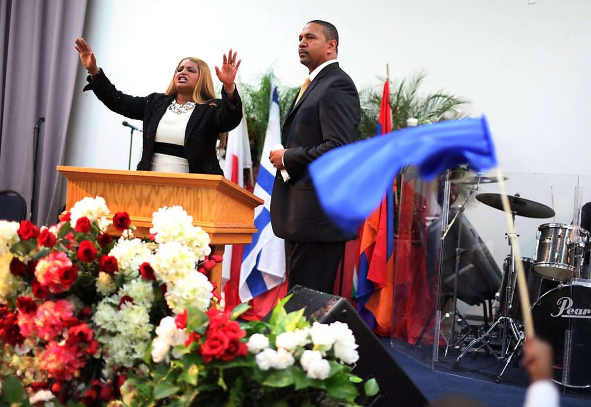 Profiling Warriors coach and pastor Mark Jackson