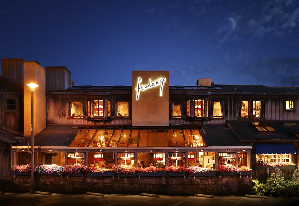 Cozy fall getaways on the Monterey coast