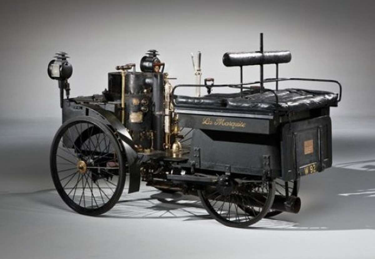 World's oldest running car: 1884 De Dion Bouton Et Trepardoux