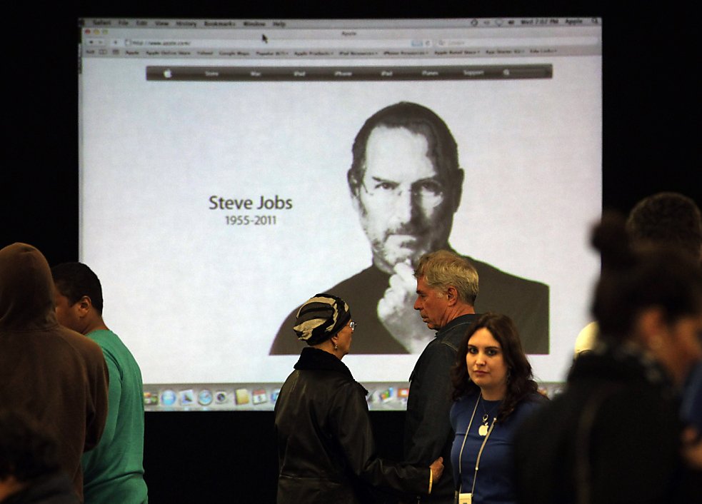 Steve Jobs dies at 56