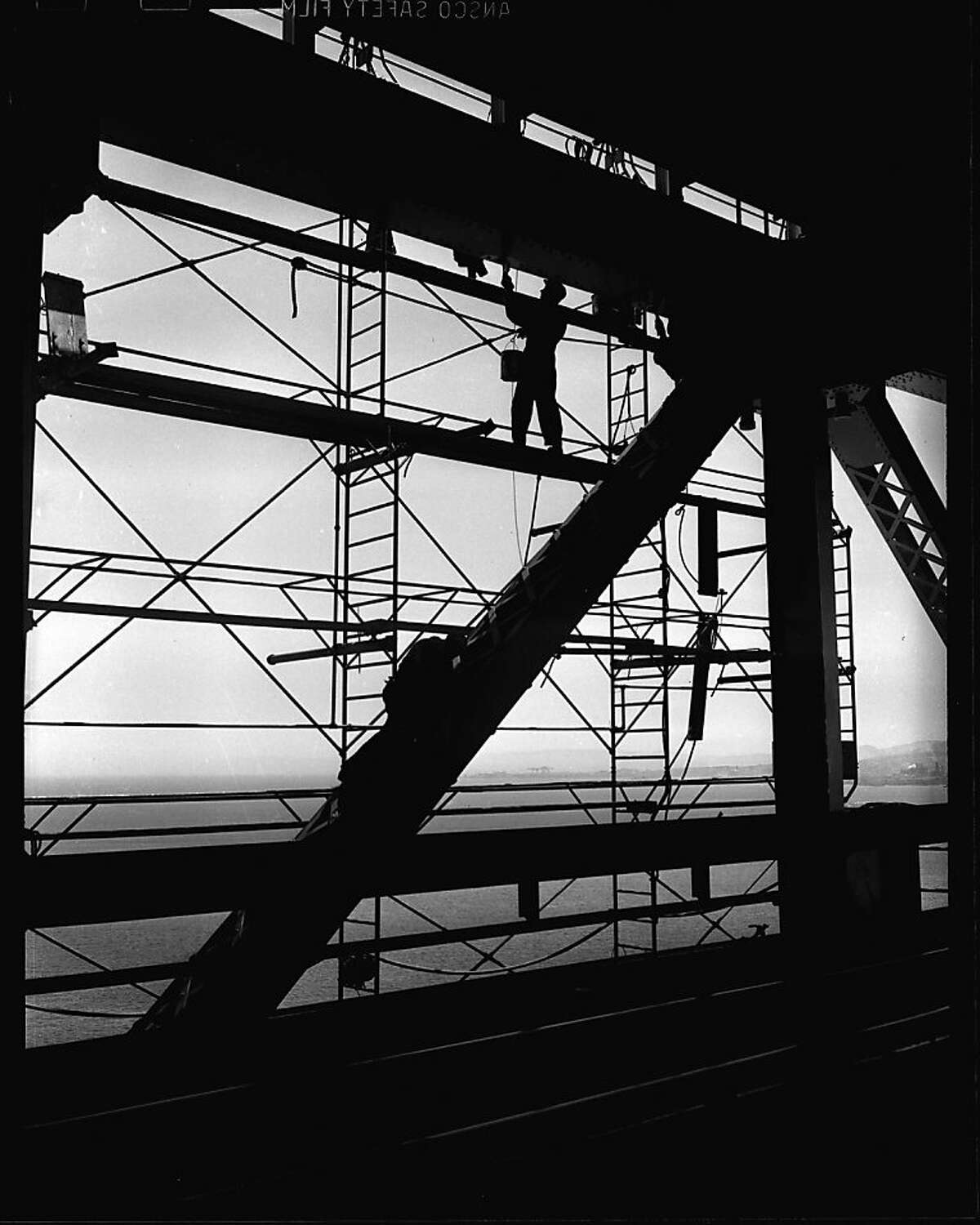 Bay Bridge marks 75 years as engineering wonder