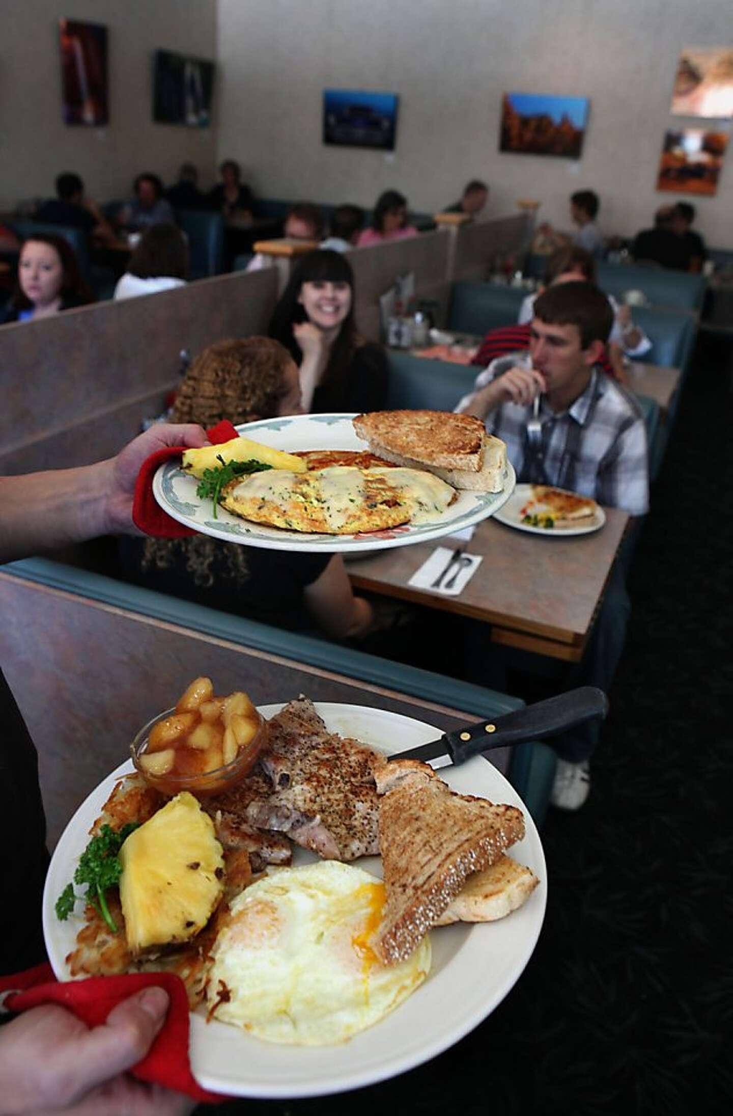 Reno dining scene - outside the casino fare