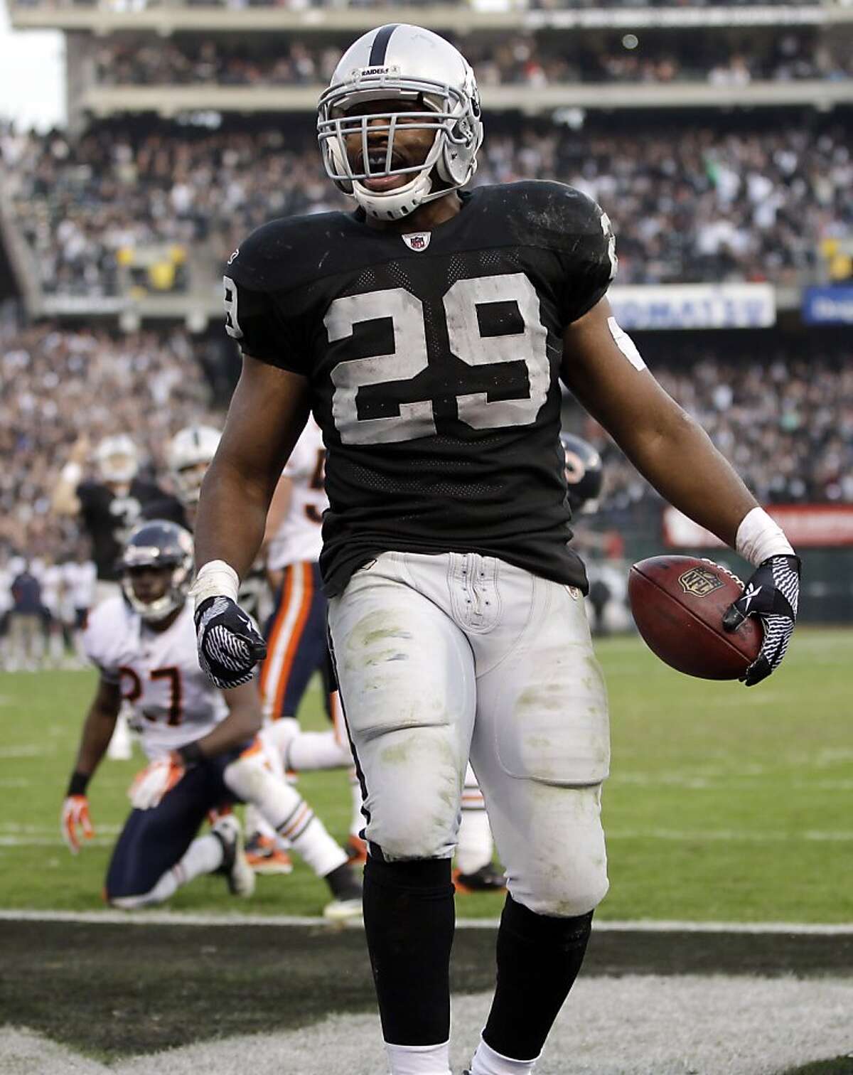 Raiders' Michael Bush has chops to be a lead back