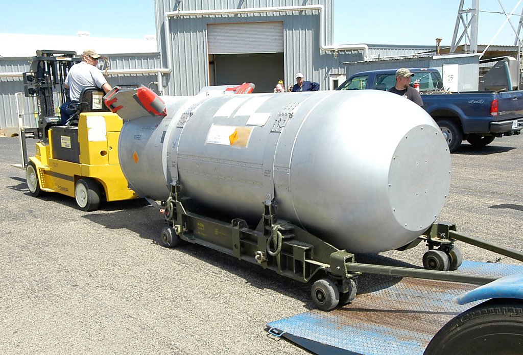 End of an era: Last of big atomic bombs dismantled