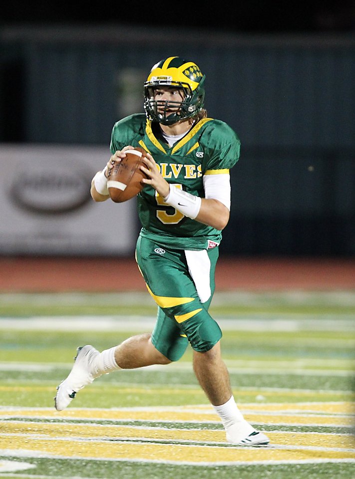 San Ramon Valley QB Zach Kline is having fun again San Ramon Valley QB Zach Kline is having fun again