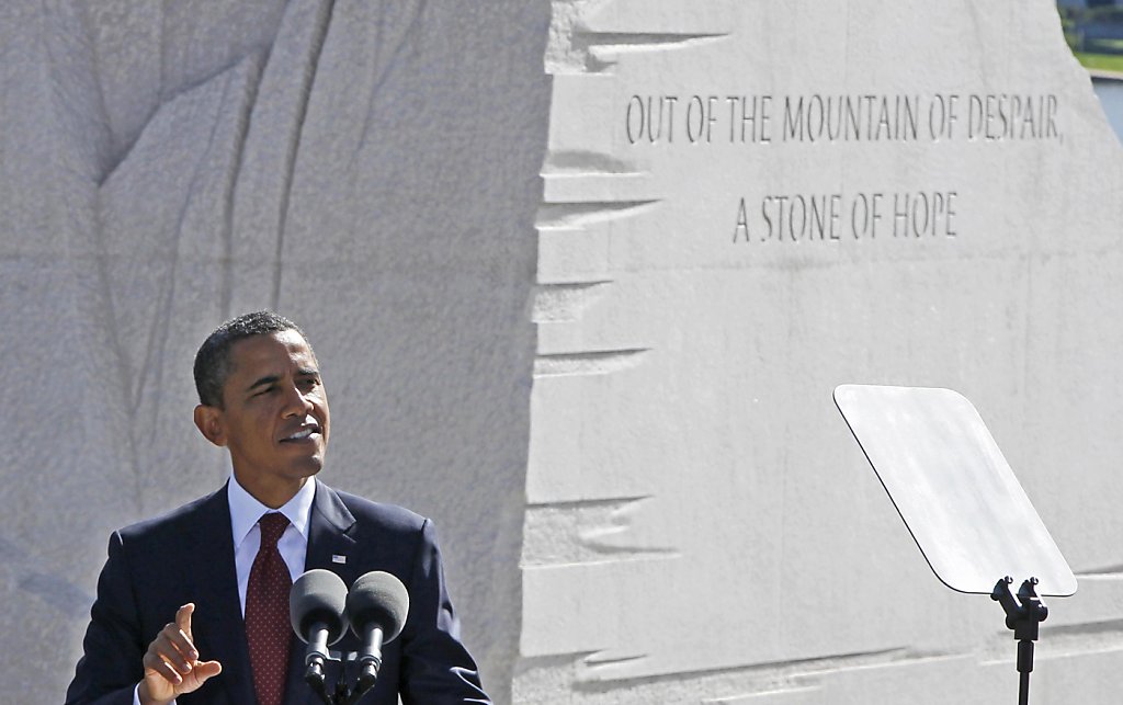 Obama dedicates Martin Luther King Jr. statue