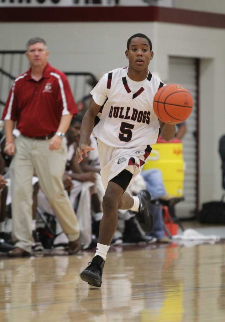 Wolves ease past Jasper for 72-64 win