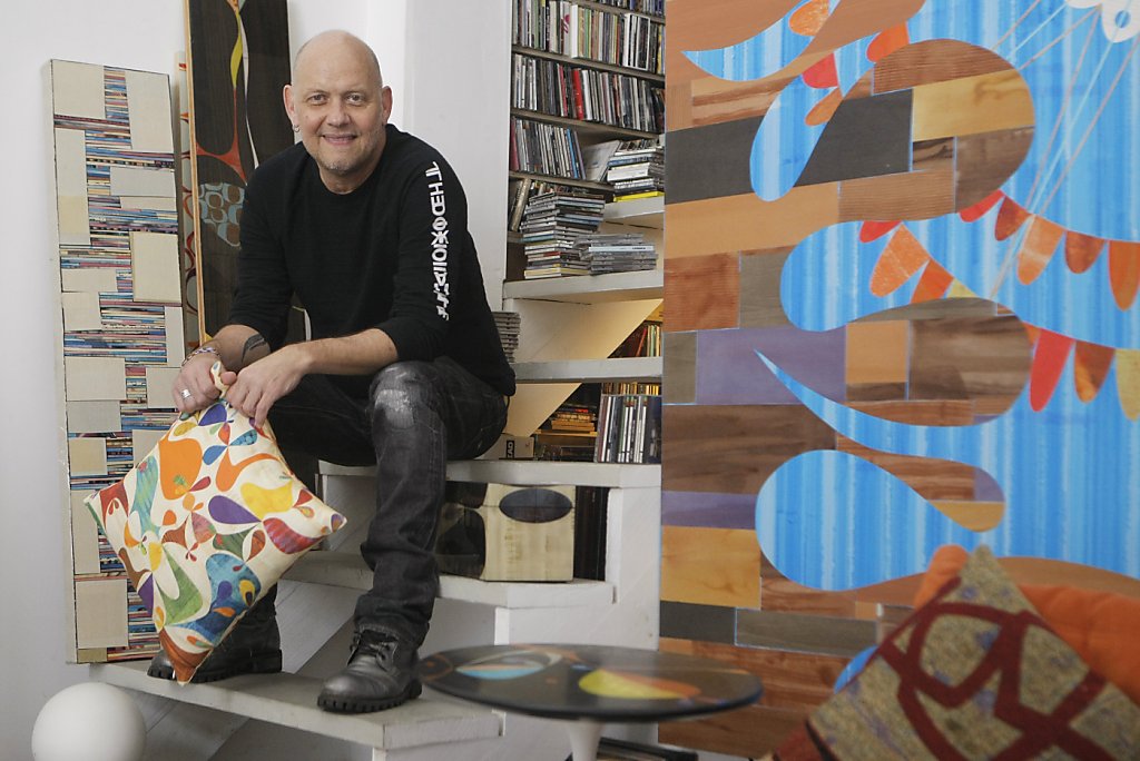 Rex Ray mixes commercial, fine art in products