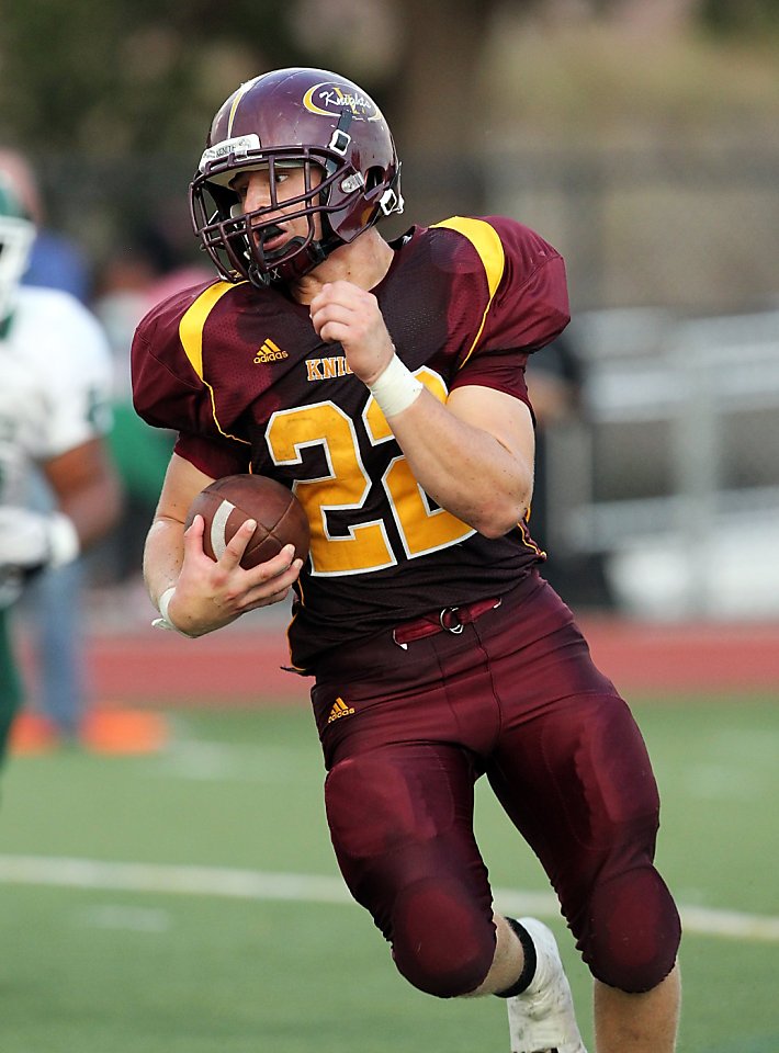 Las Lomas' new back as effective as old one