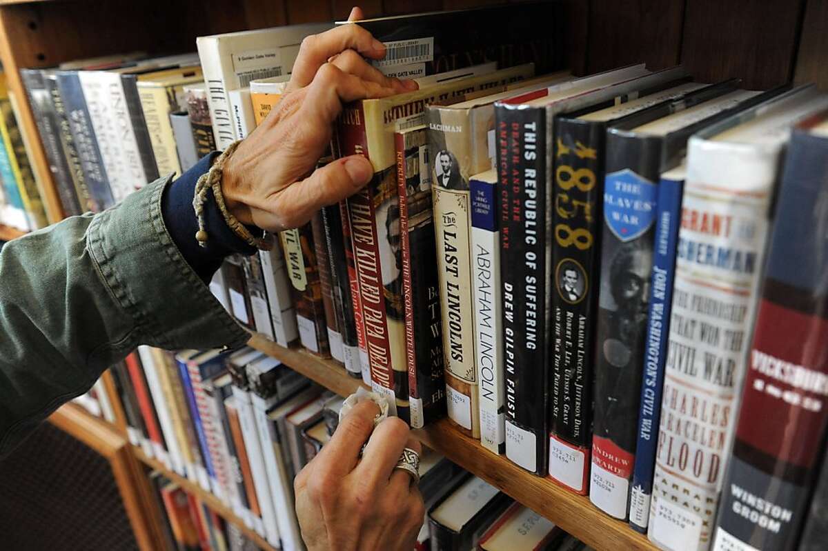 Golden Gate Valley library reopens Saturday