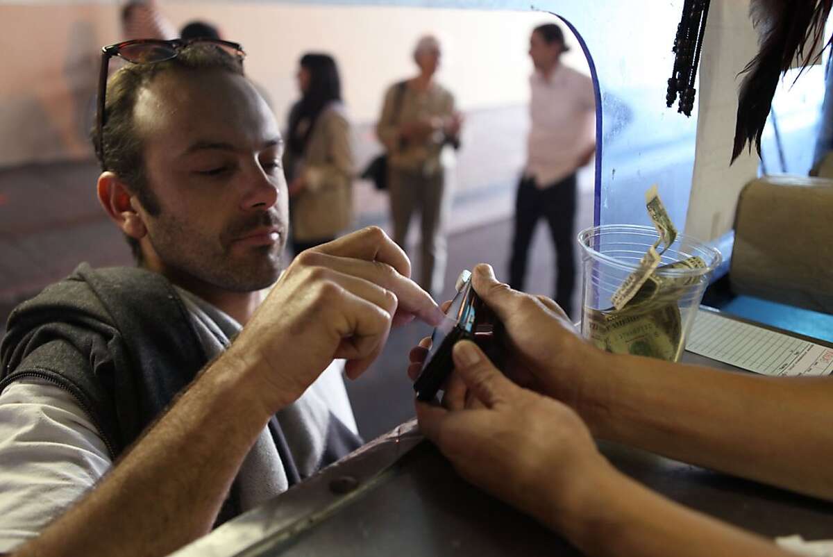 Square allows mobile payment processing