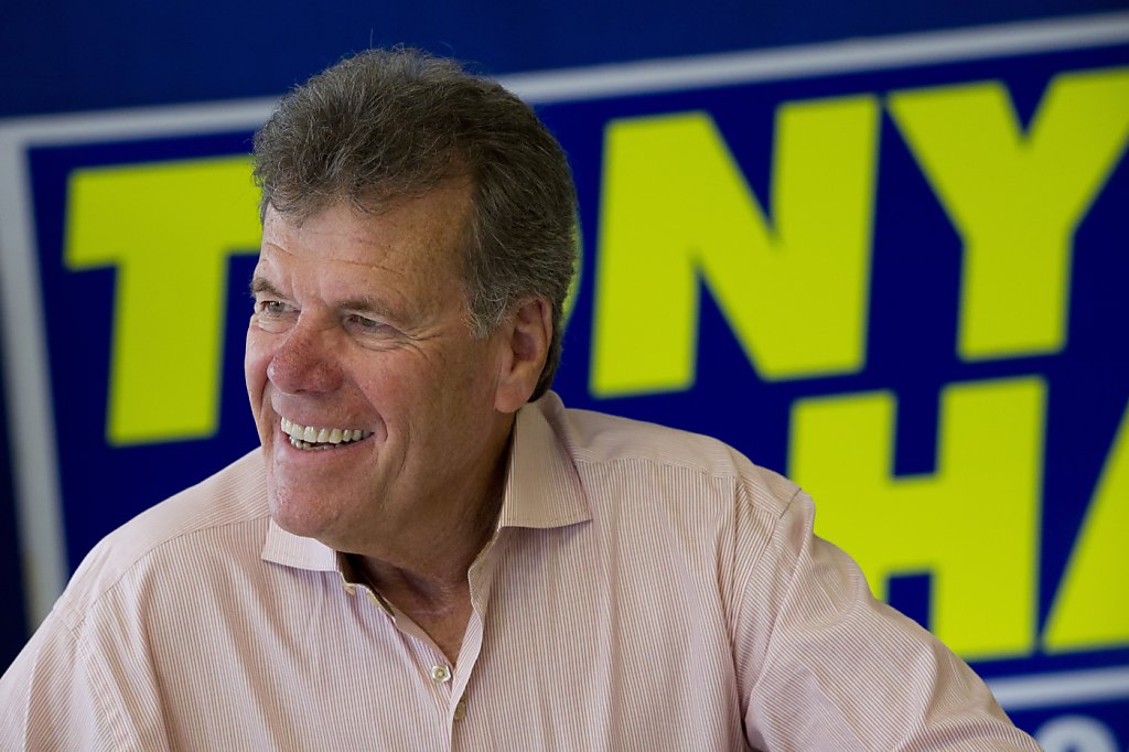 S.F. mayor hopeful Tony Hall like last angry man