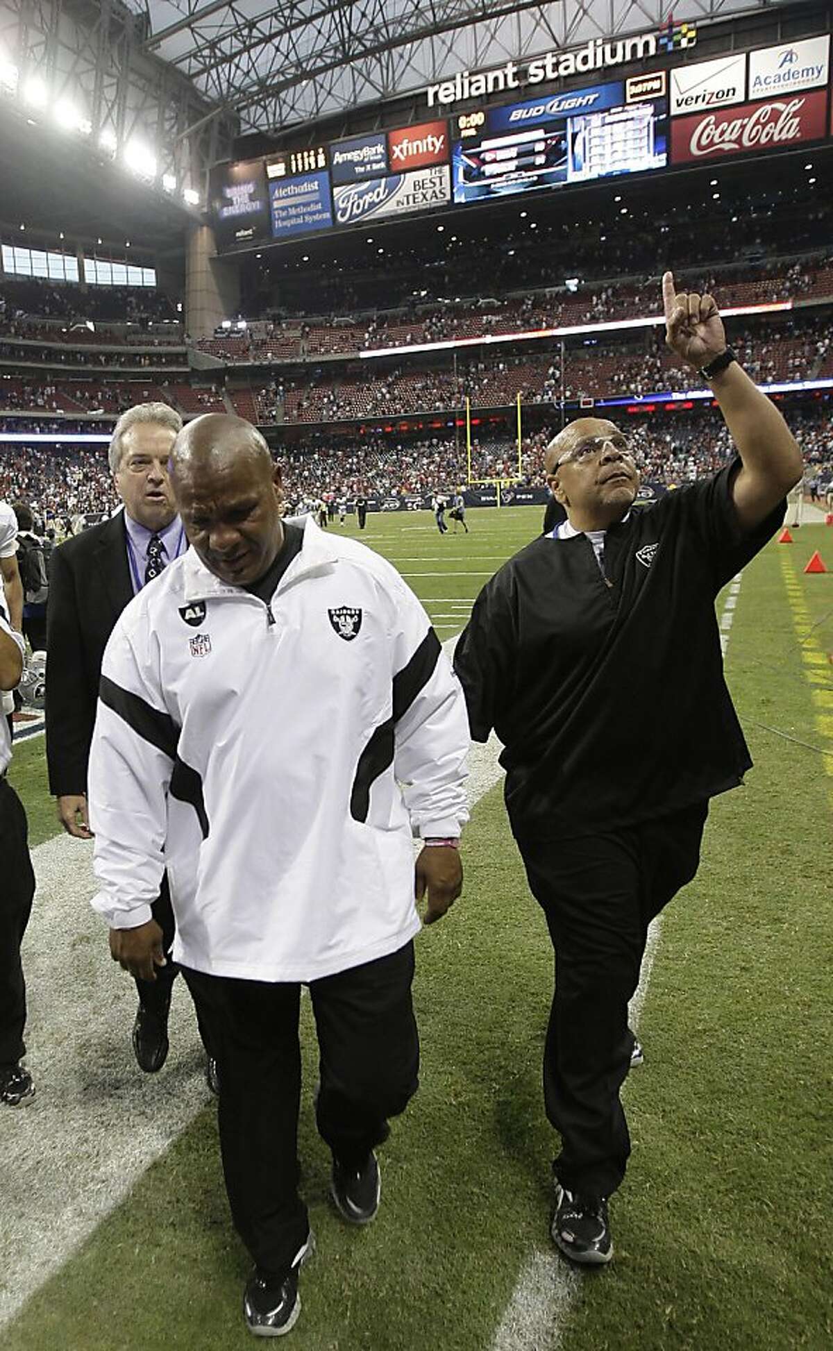 Bittersweet win as Raiders defeat Texans 25-20