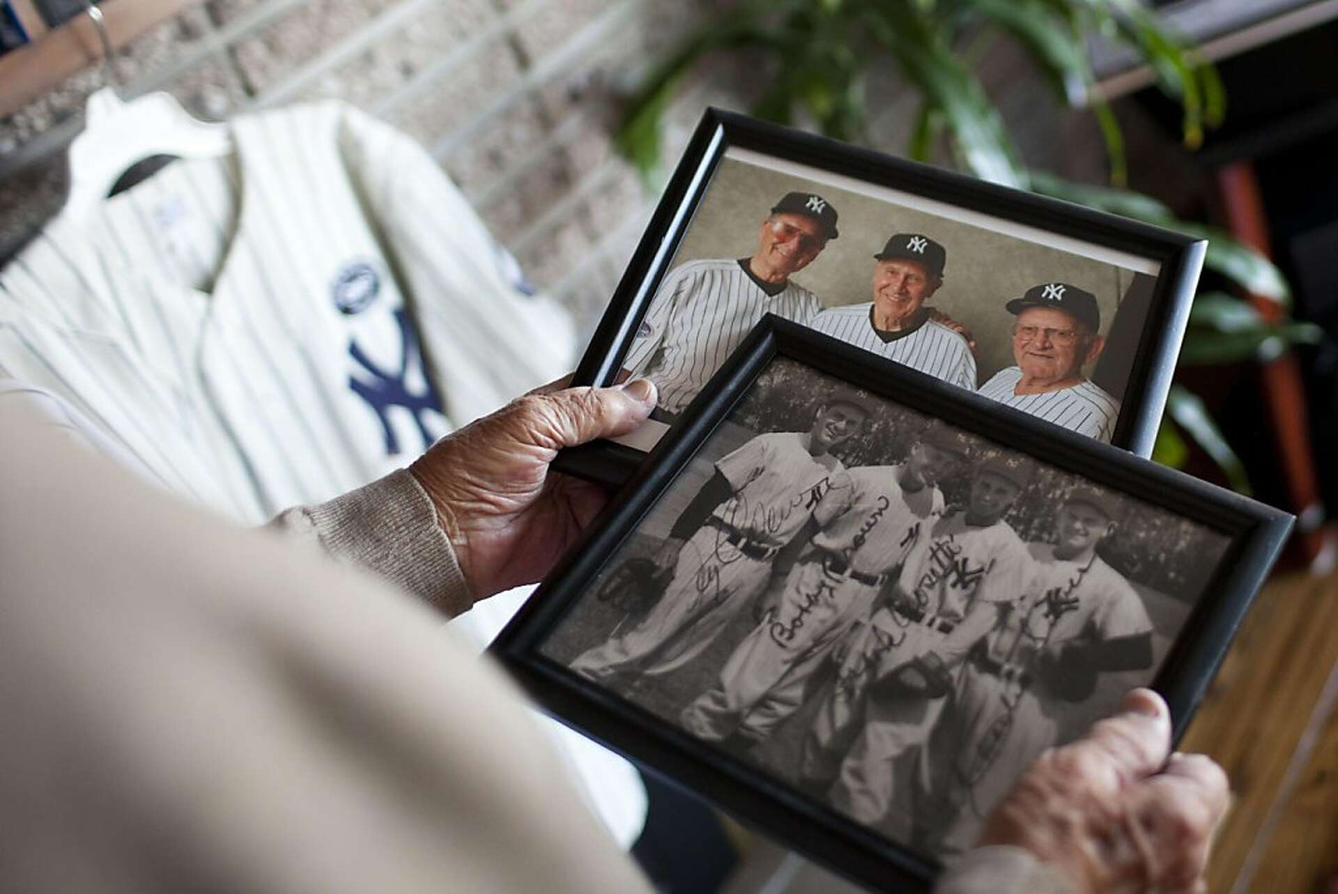 Baseball's Charlie Silvera going strong at 87
