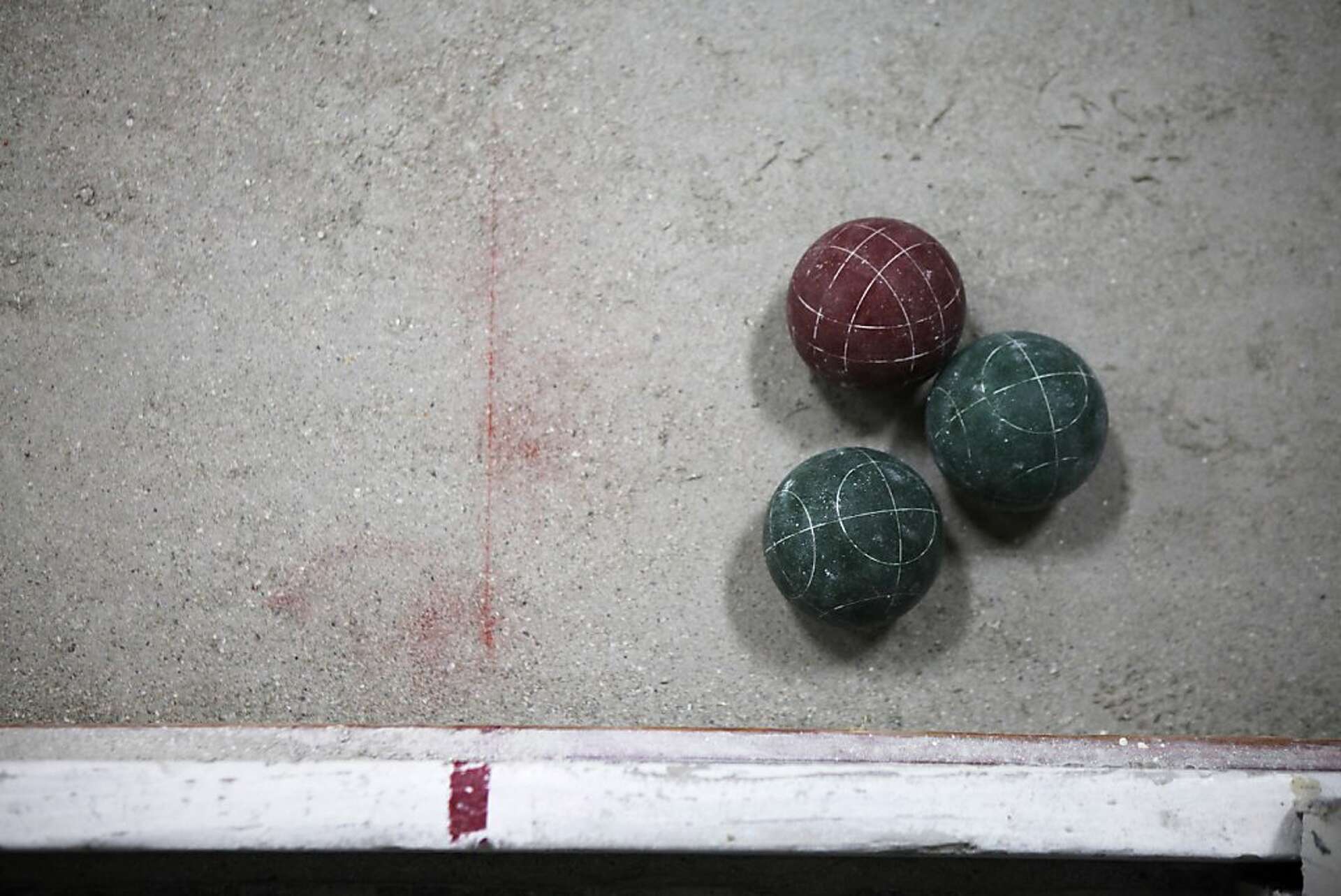 Bay Area bocce ball sites