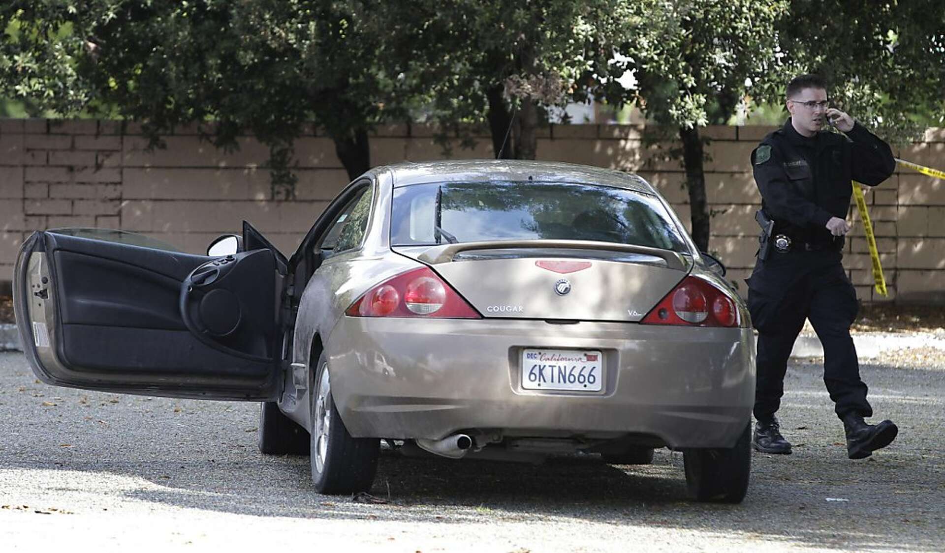 Deputies kill Cupertino quarry slayings suspect