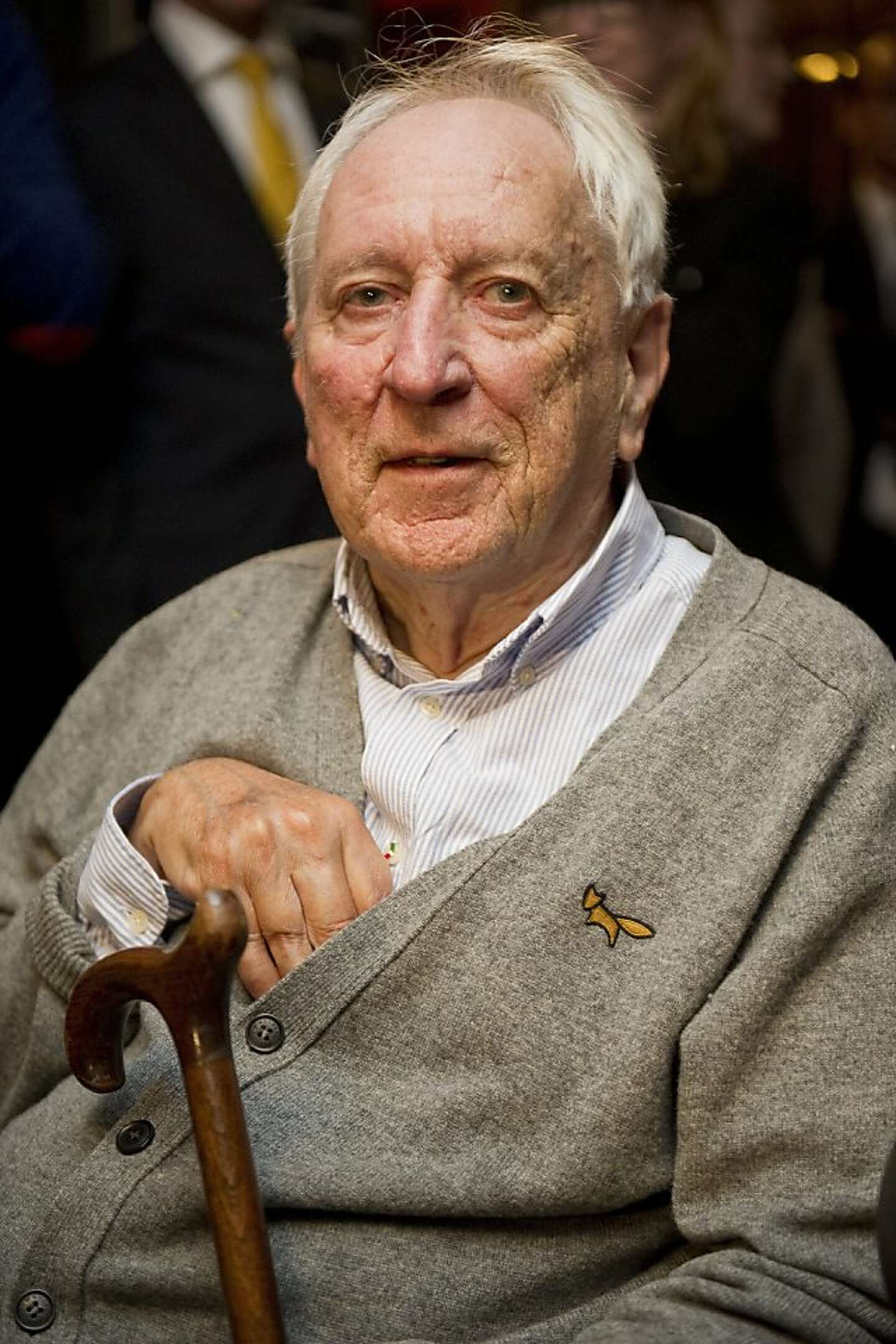 Dan Shechtman wins Nobel Prize in chemistry