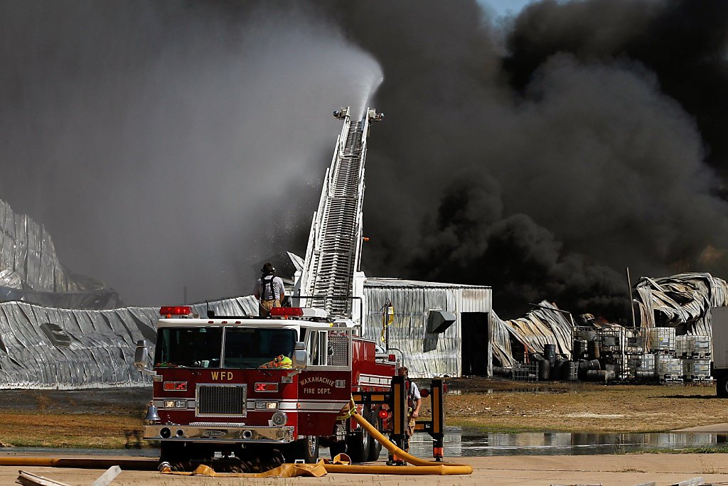 Chemical mixing sparks huge plant fire near Dallas