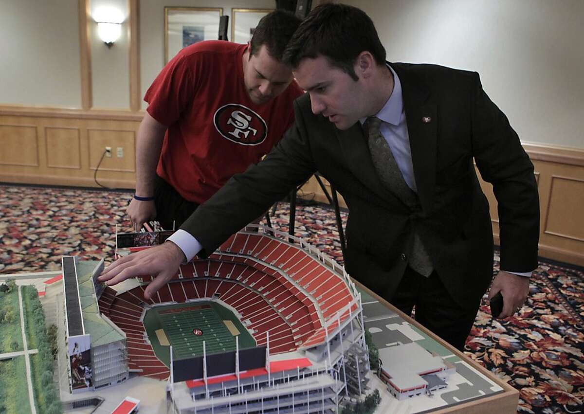 One small step: Niners unveil stadium model
