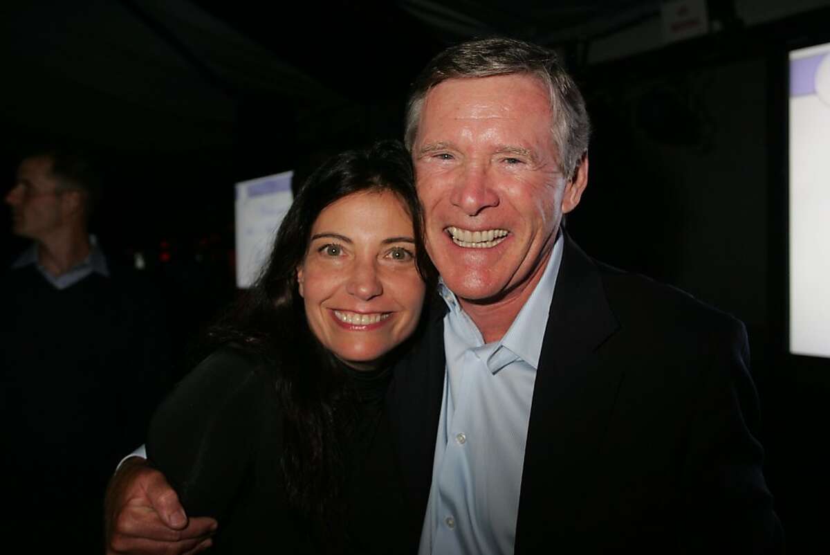 Wine celebration benefits cancer research