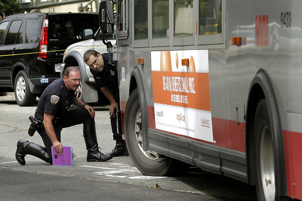 Muni bus hits, kills pedestrian in crosswalk
