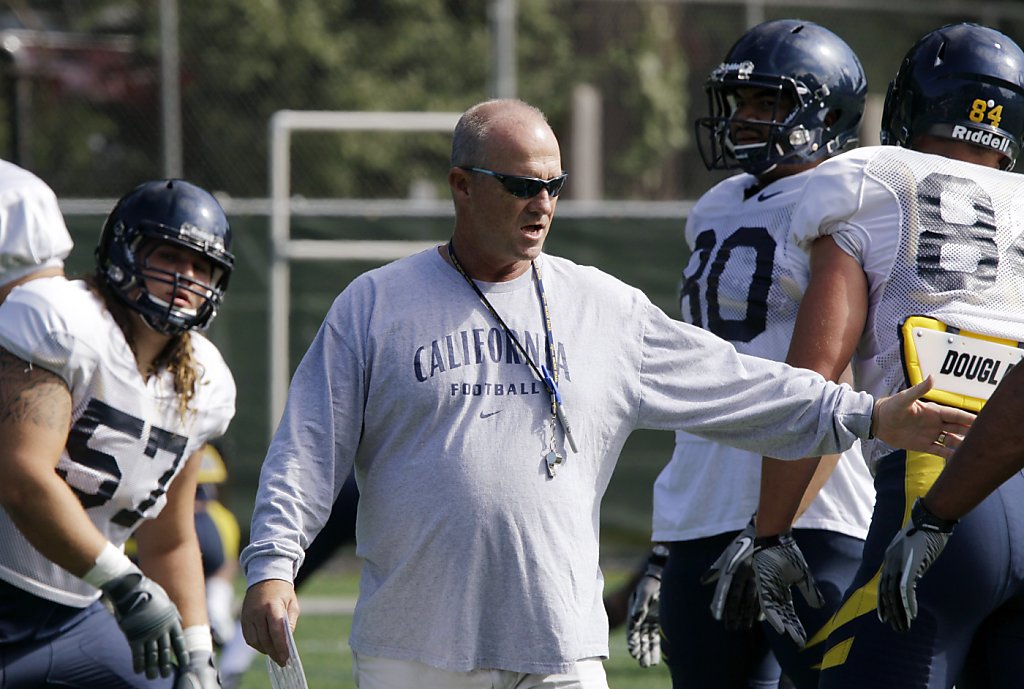 Cal coach Jeff Tedford seeks turnaround from 2010