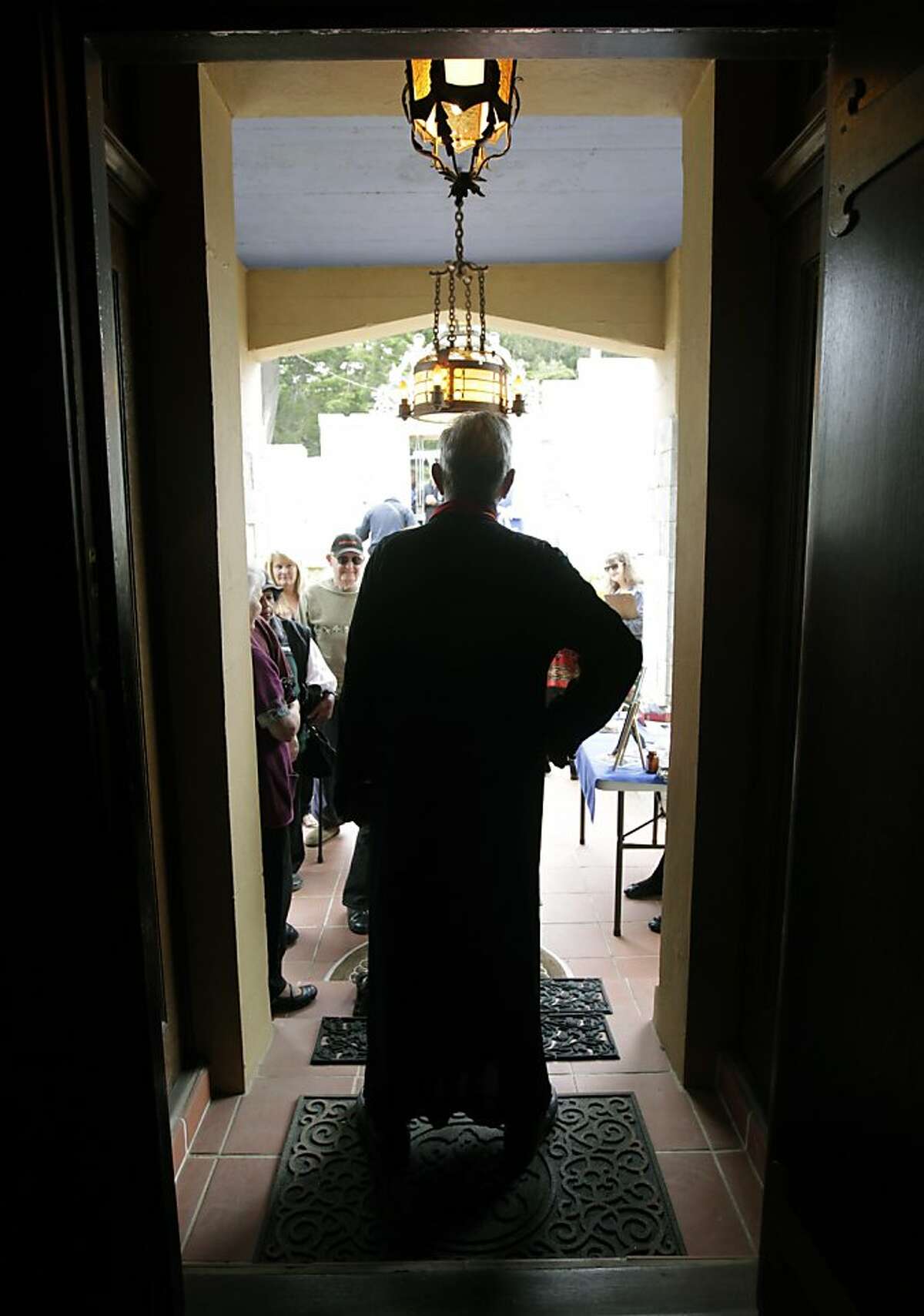 Eccentric Sam's Castle to open for public viewing