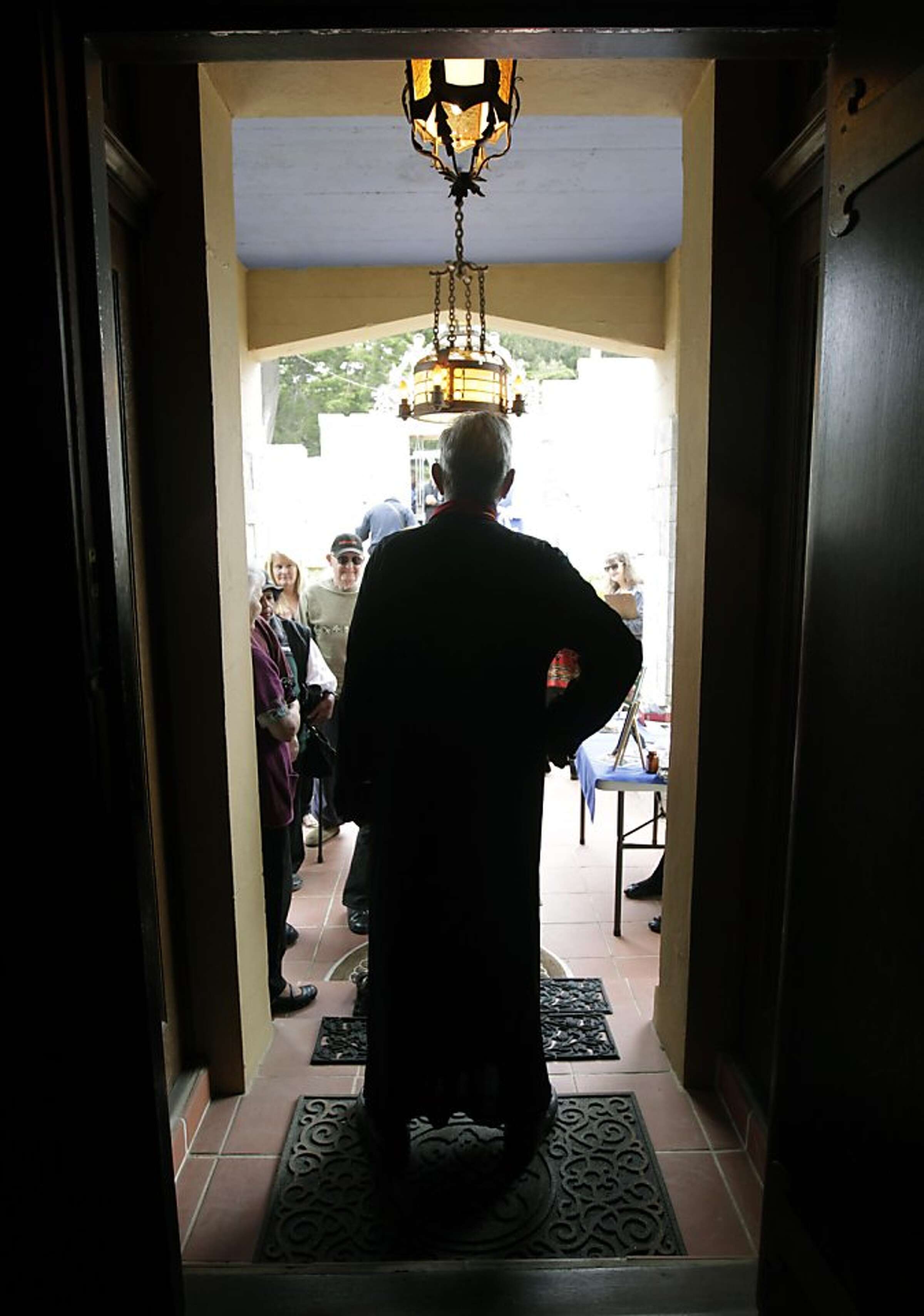 Eccentric Sam's Castle to open for public viewing