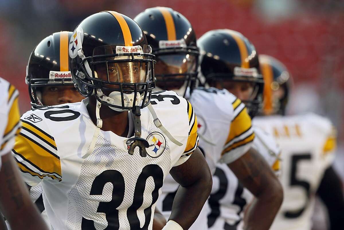 Jake Locker throws TD as Titans top Vikings