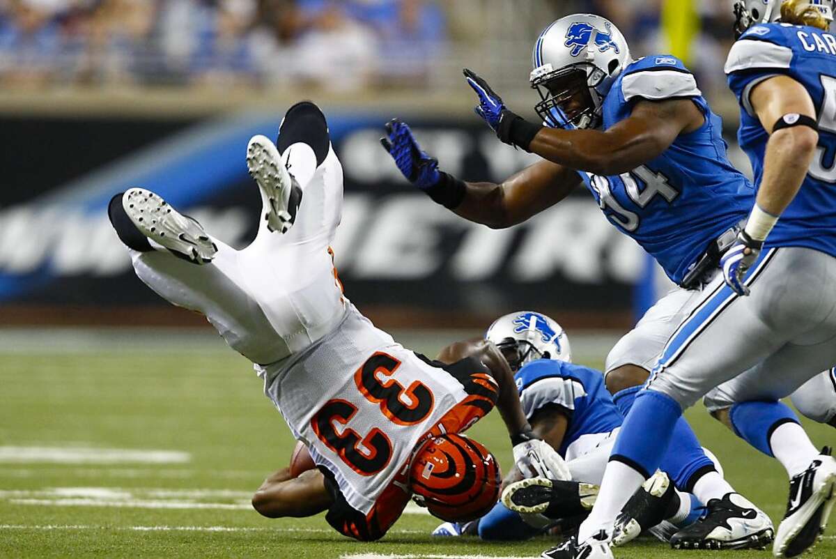 Jake Locker throws TD as Titans top Vikings