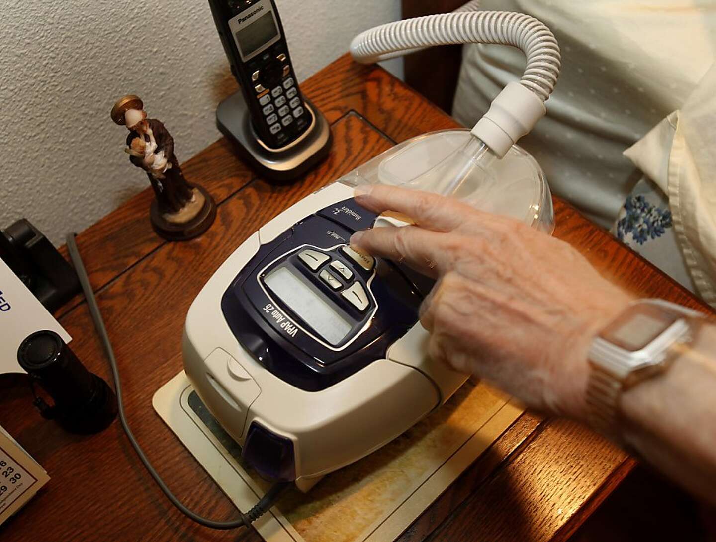 Sleep apnea may raise dementia risk, study finds