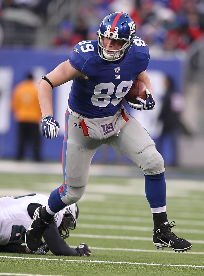 Raiders sign Kevin Boss to replace Zach Miller