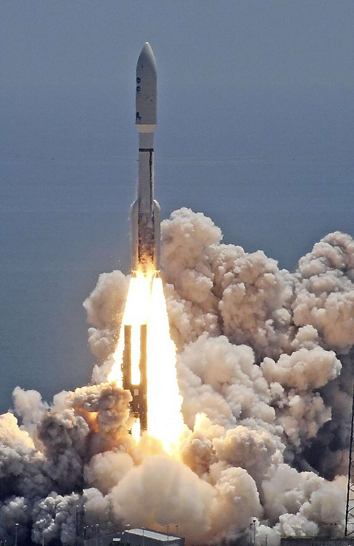 Jupiter, there goes rocket Juno to check you out