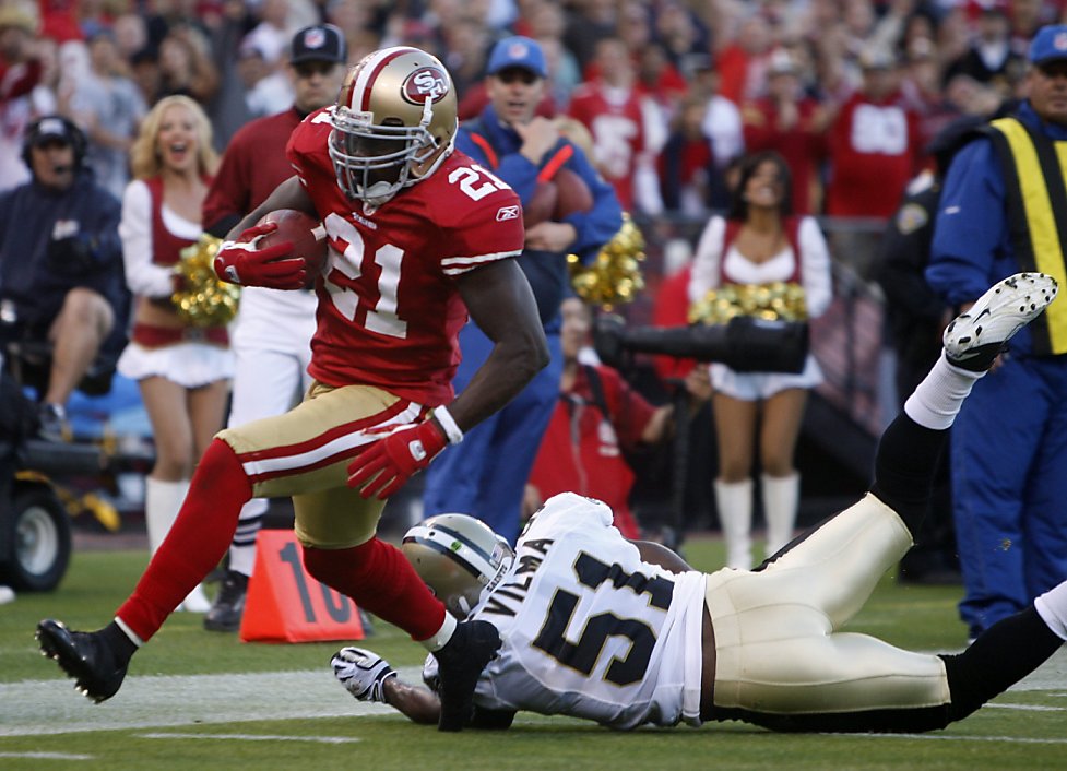 49ers' Frank Gore to end holdout, report