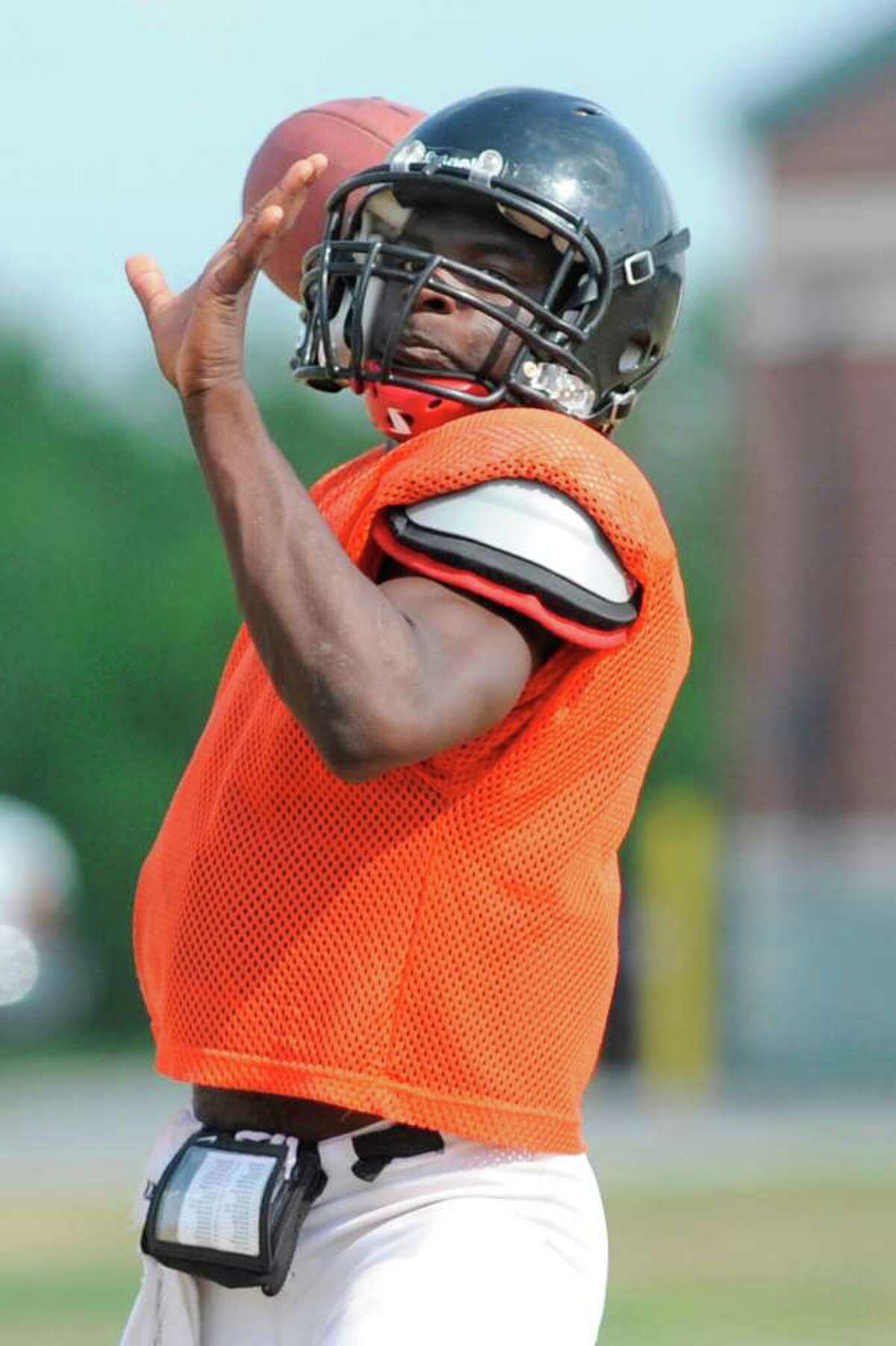 Memorial QB: 'If they'd offer, I'd take it'