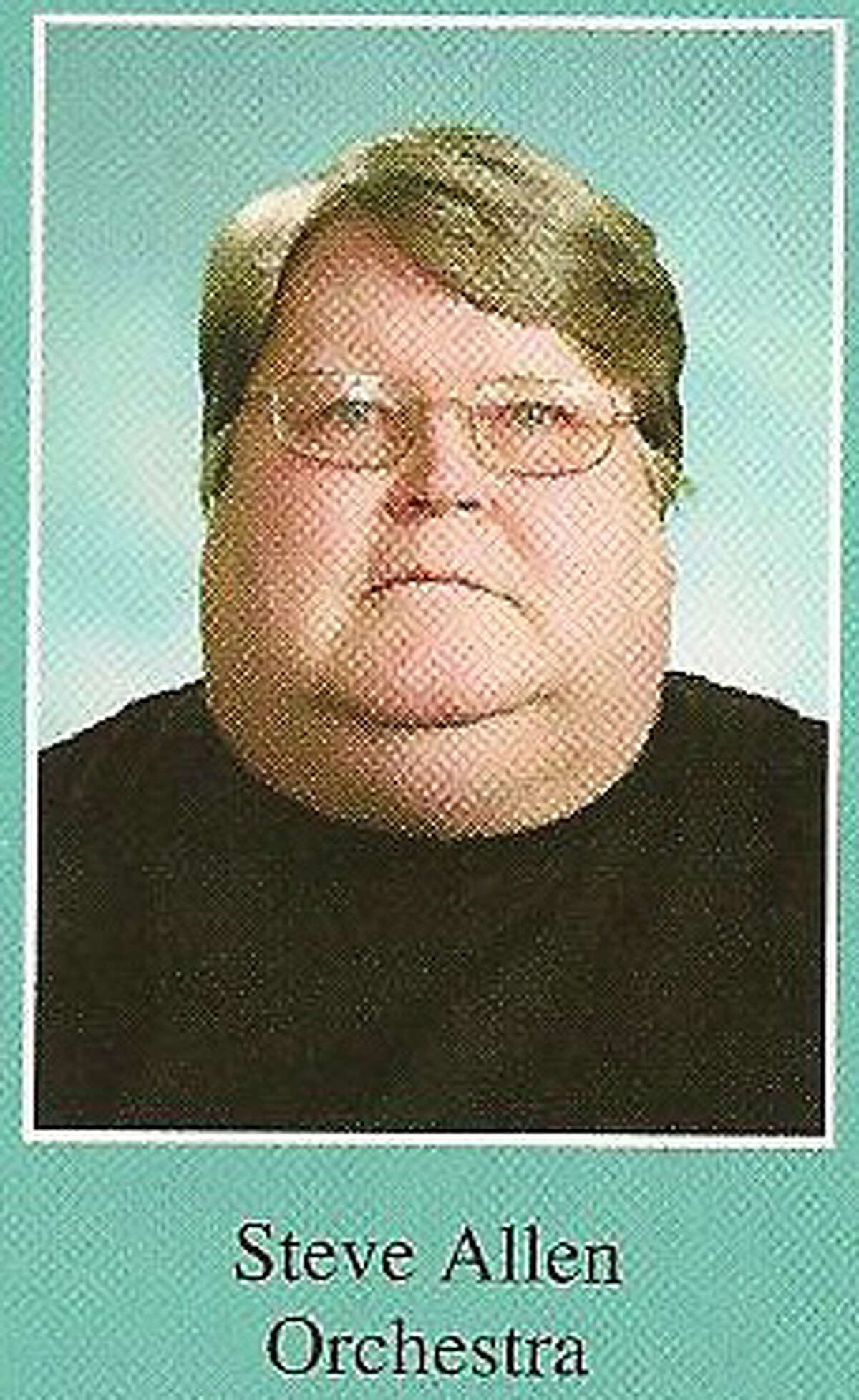 Police believe music teacher had child porn