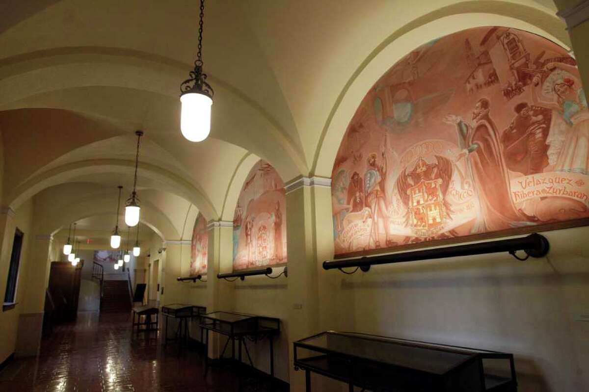 Gray: Julia Ideson Library is a treasure reclaimed