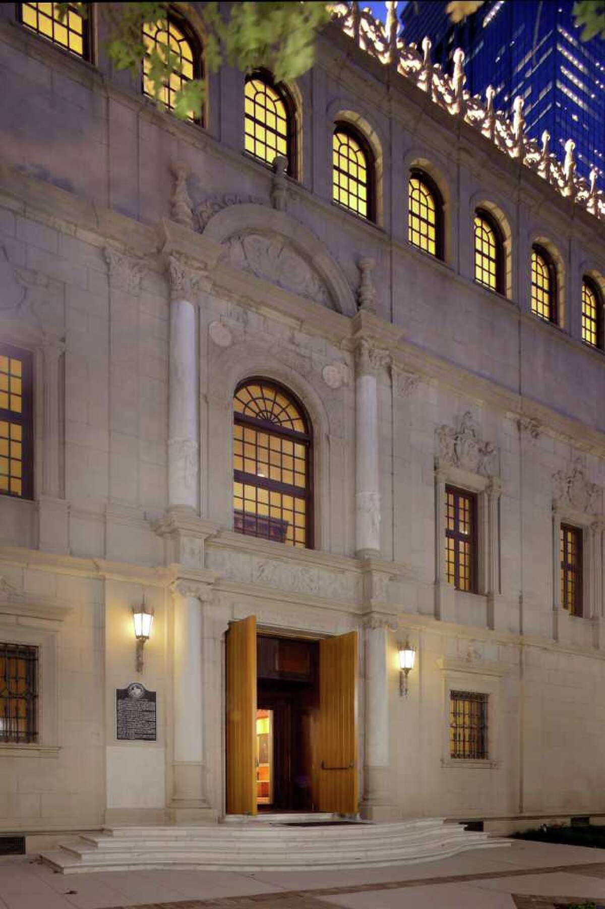 Gray: Julia Ideson Library is a treasure reclaimed