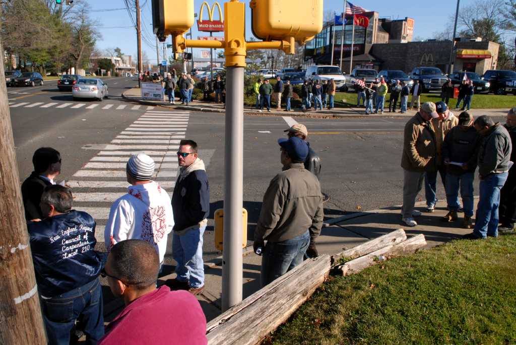 Workers protest against Stamford contractor