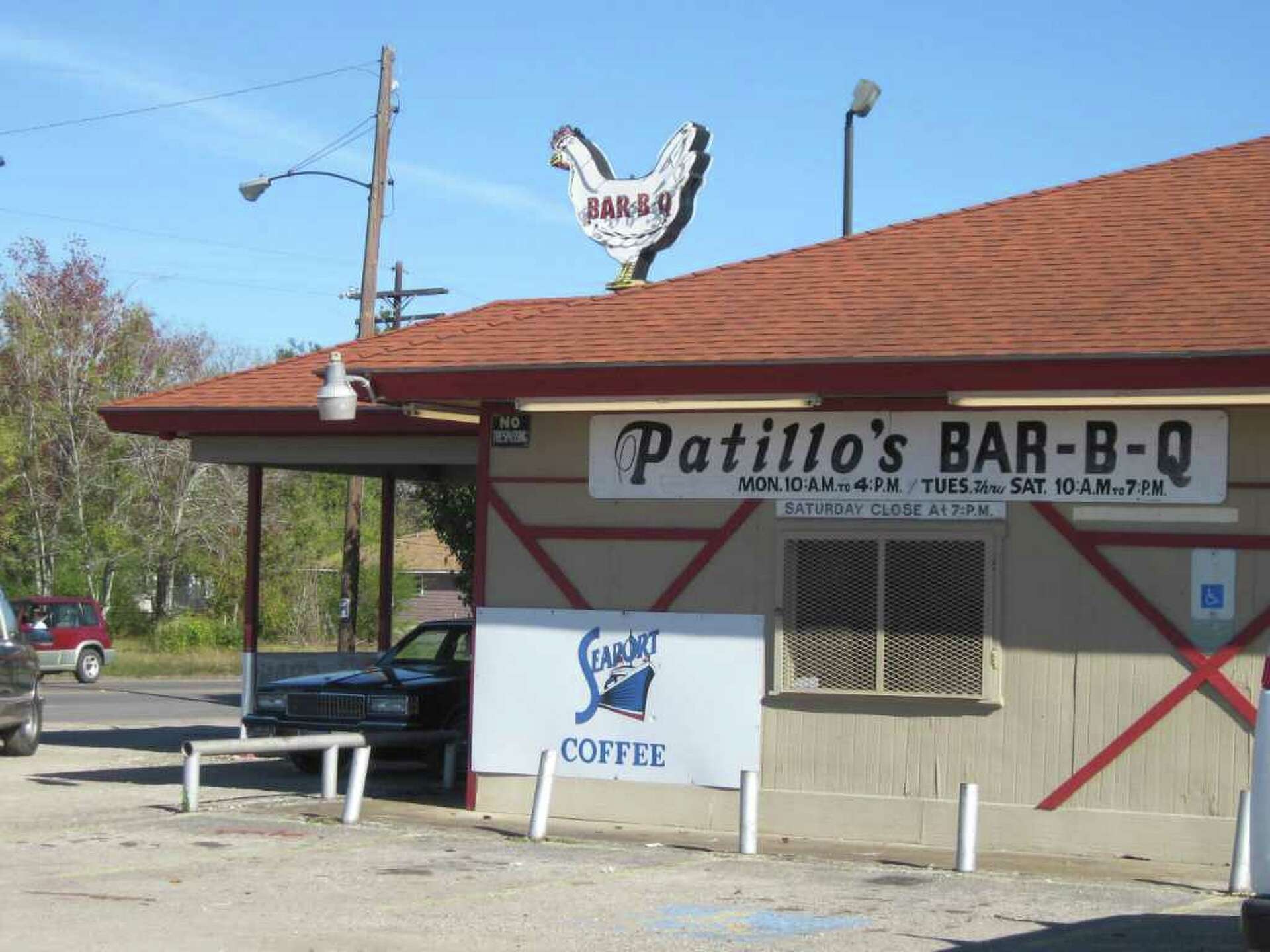 Patillo's Barbecue reopens landmark restaurant on Washington Blvd.