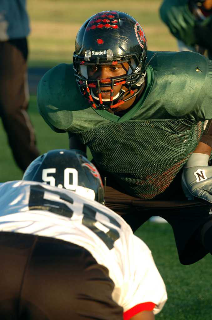 Baylor commit Armstead has developed as offensive lineman at PA Memorial