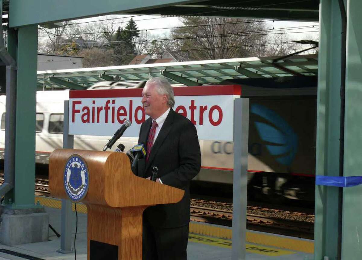 Ribbon cut at new rail station; trains stop Monday