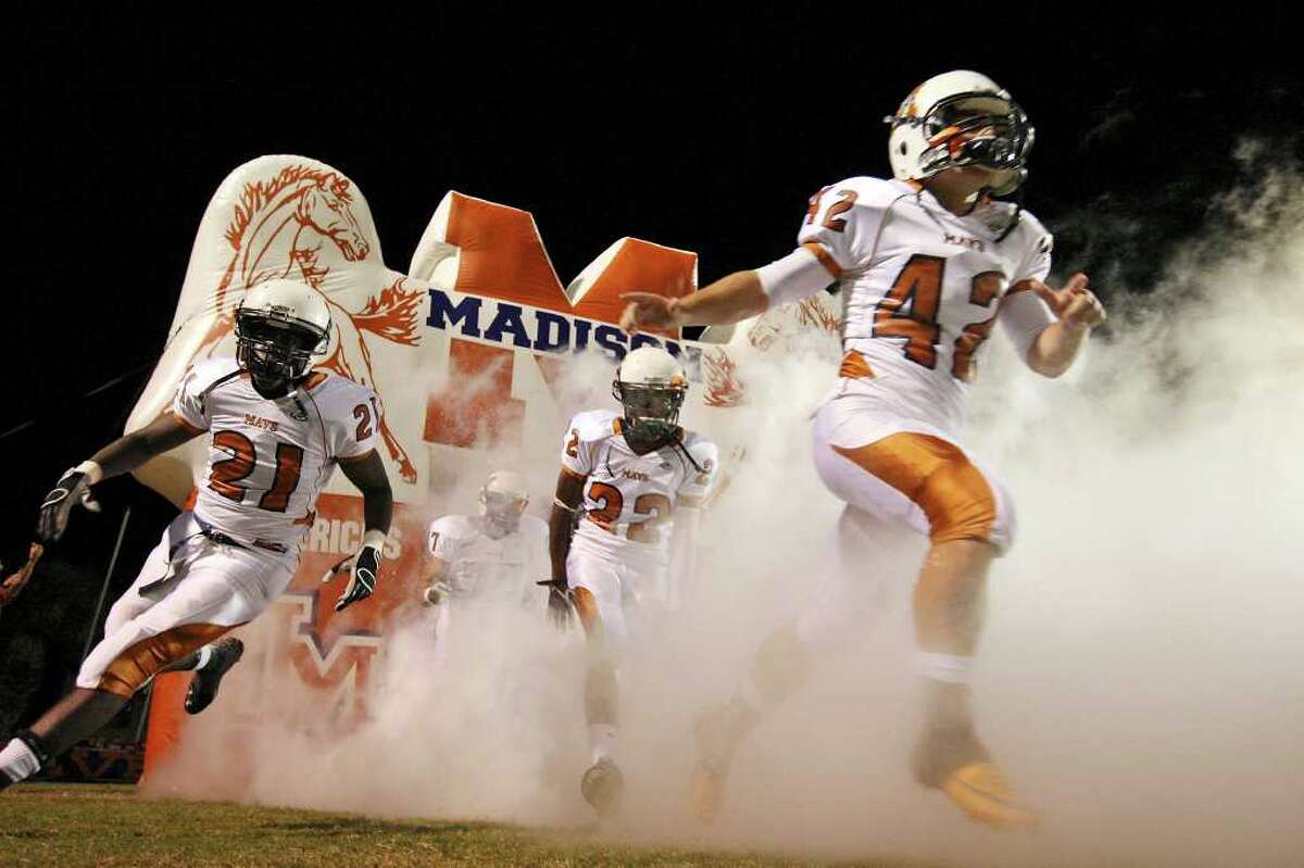 Madison QB pitch-perfect in win