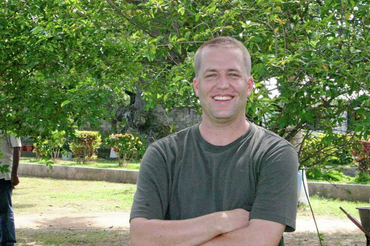 International group finds rough go at helping Perlitz victims