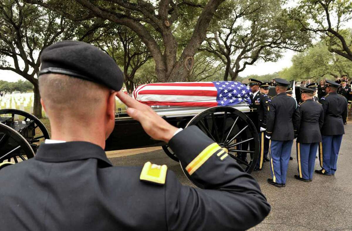 Army's oldest general buried at Fort Sam
