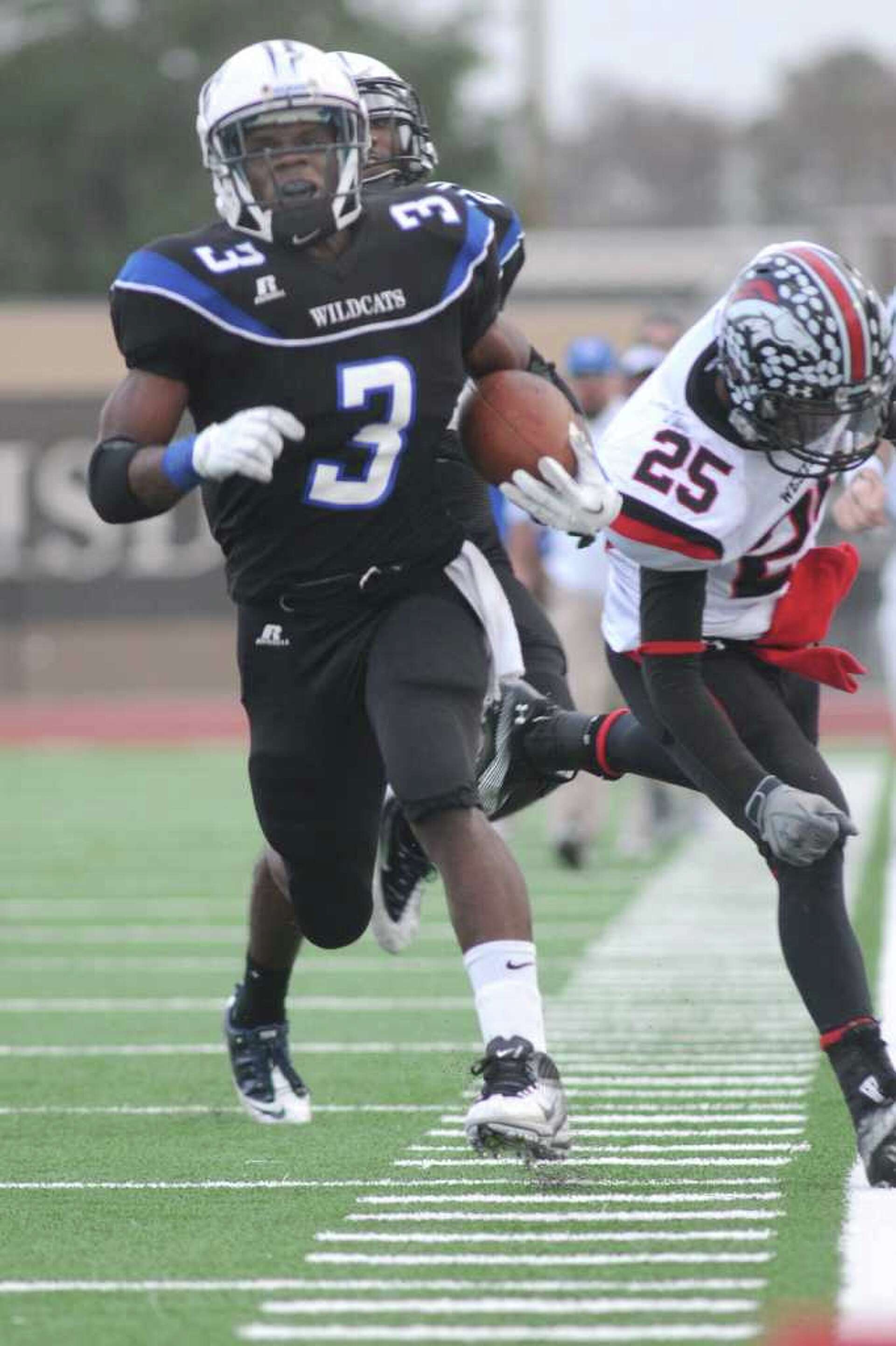 High school football title games awash in stars