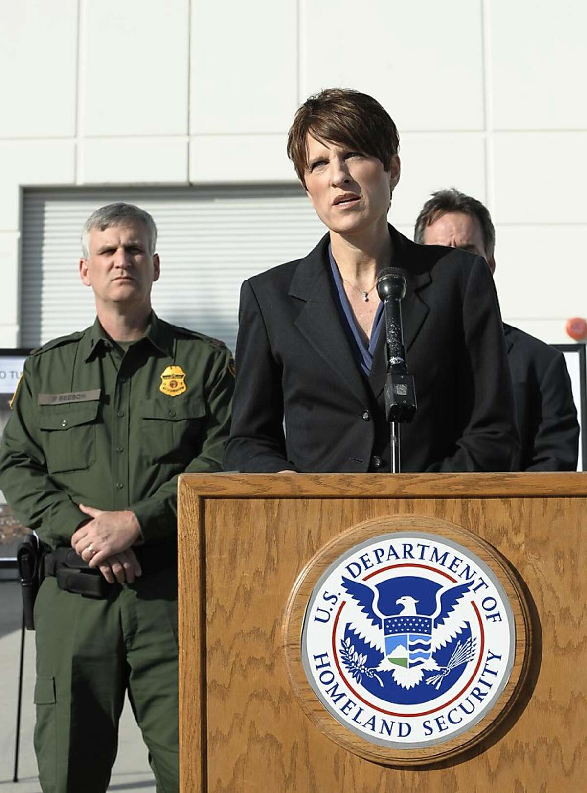 32 tons of pot seized in U.S.-Mexico tunnel