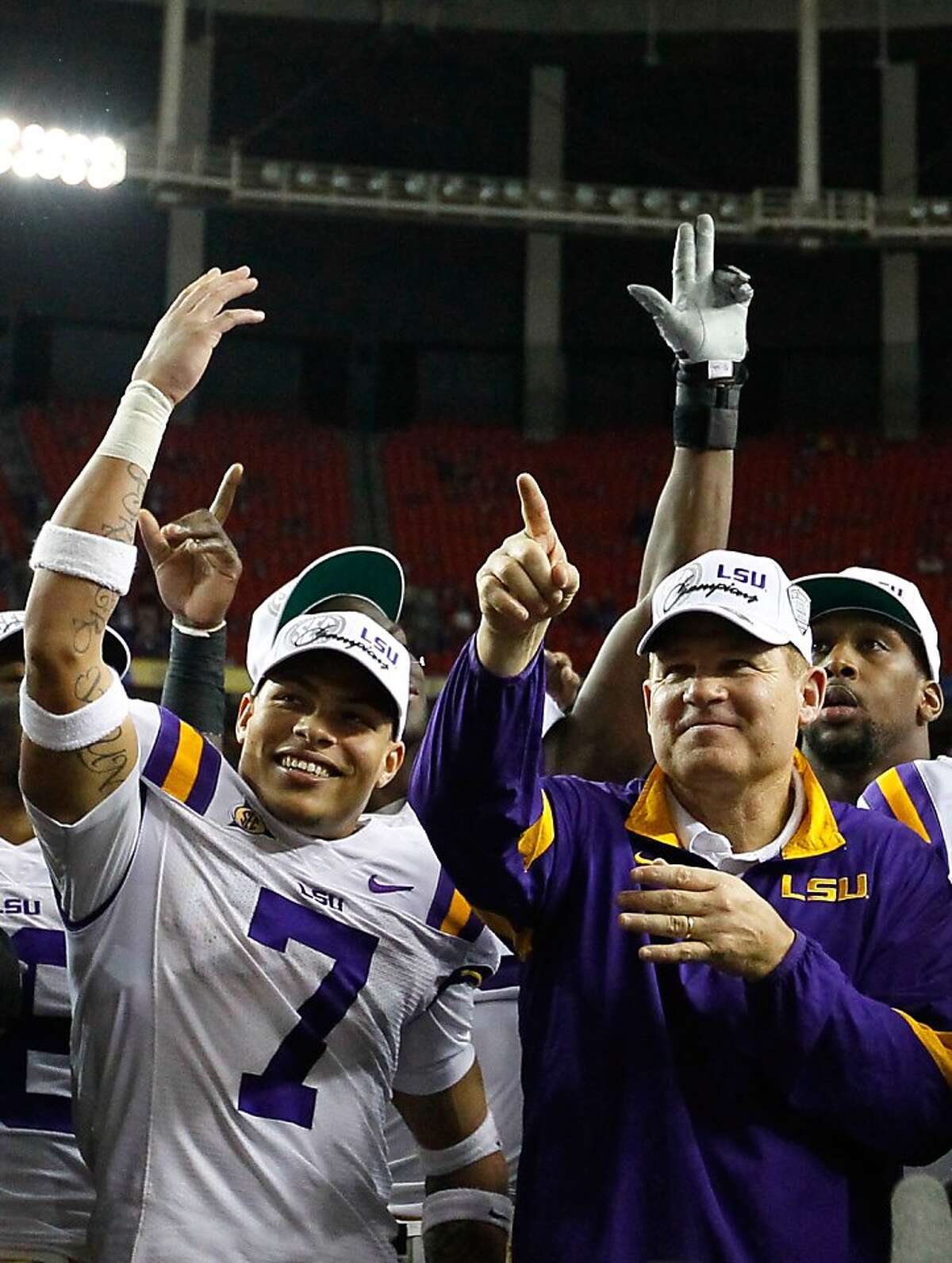 Tyrann Mathieu leads LSU to national title game