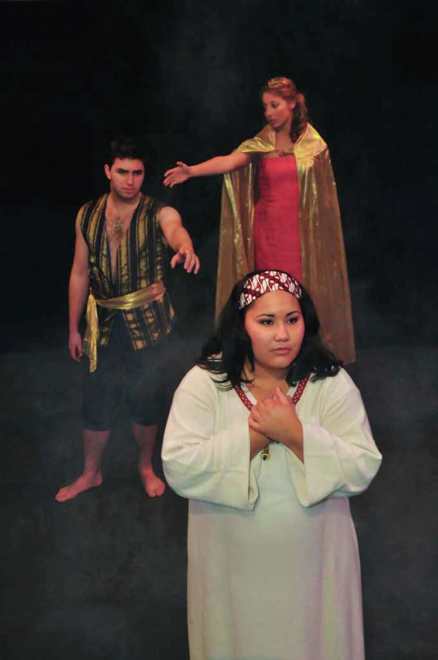 'Aida' star brings out best in cast