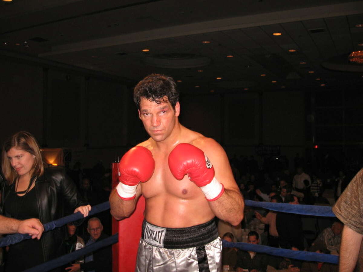 Boxing: Savarese cards taking shape